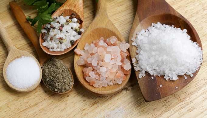 7 Reasons to Drink Warm Salt Water Every Day