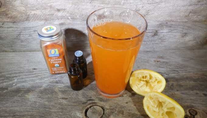 Reset Your Digestive Tract With This Zesty Colon Cleanse Drink