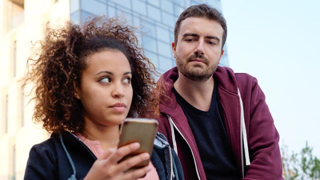 Staying Friends With Your Ex Is A Bad Idea. Here Are 7 Reasons Why